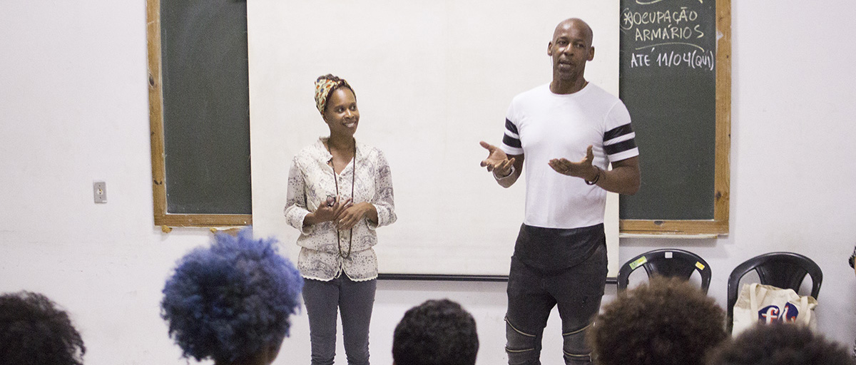 Topher Campbell: workshop de artista residente da Casa Rio - Spectaculu